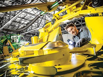 Expert Check 7+ | John Deere UK