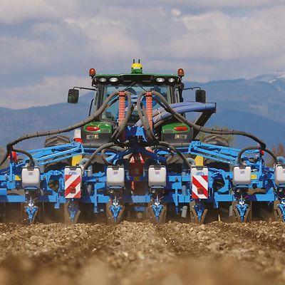 Plant and Seed | John Deere UK