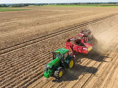 Harvest | John Deere UK
