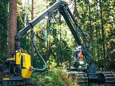 Intelligent Boom Control | John Deere UK