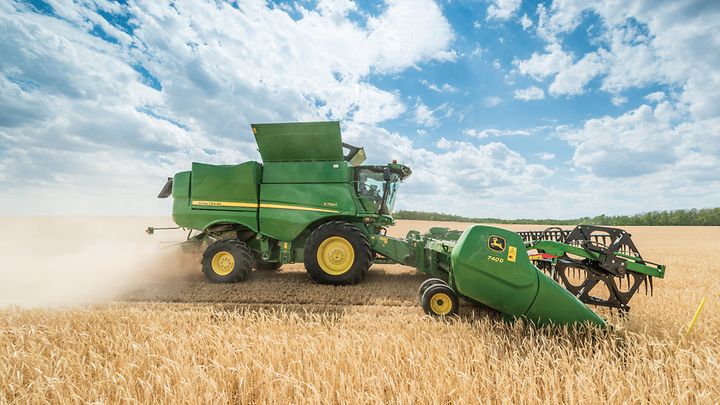 Combines Training | John Deere UK