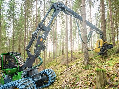 Intelligent Boom Control | John Deere UK