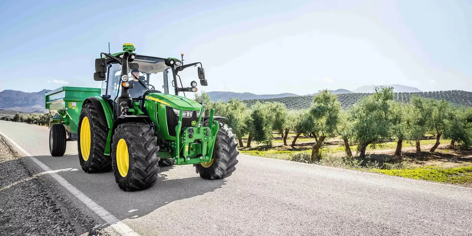 John Deere Introduces New 5M Tractor | John Deere UK