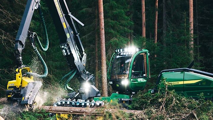 Forest Machines | John Deere UK