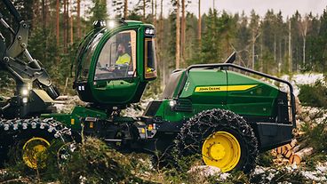 Forestry | John Deere UK