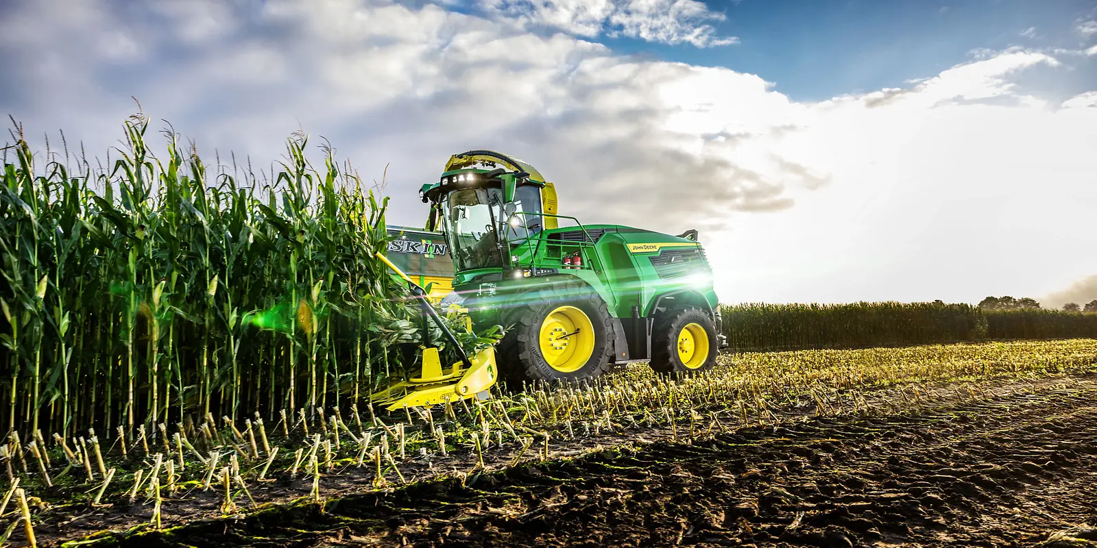F8 | F9 Forage Harvesters | John Deere UK
