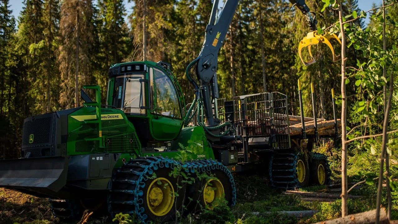 1210G Forwarders | John Deere UK