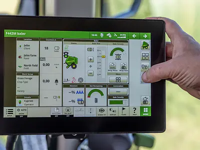 Balers | John Deere UK